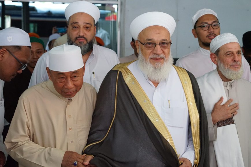 Syekh Mohamed Rajab Deeb: Peran Penting Tasawuf dalam Keluarga di Era ...